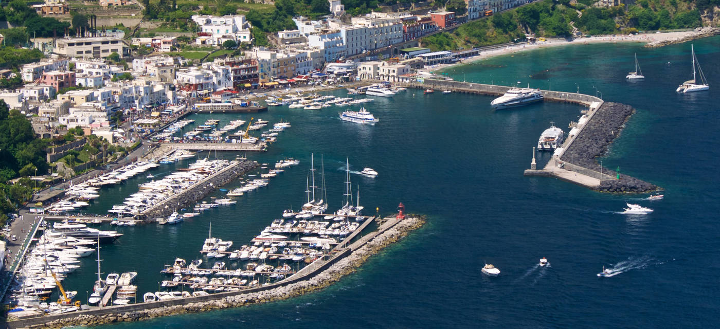 Capri, Italy - Marina Grande - Info & Photos